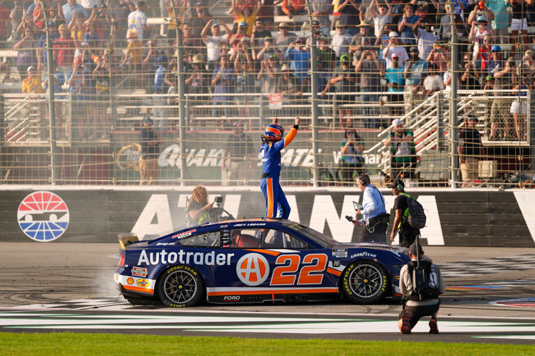 Top NASCAR driver statistics at Atlanta in the NextGen era