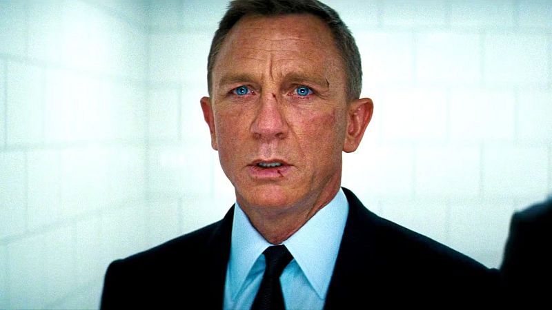 James Bond in danger: Why is 007 under threat from a property tycoon?