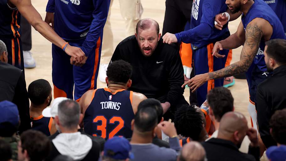 Recently-Fired Head Coach Named Frontrunner for New York Knicks Job