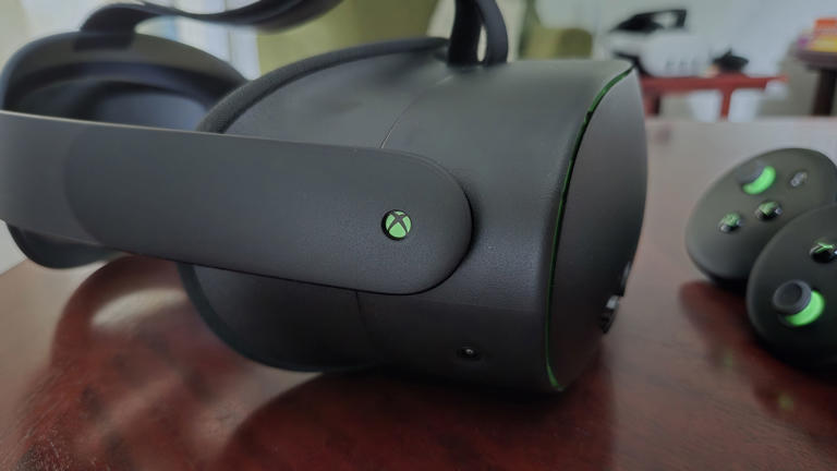 Move over ROG Xbox Ally, the real first portable Xbox is here and it’s ...