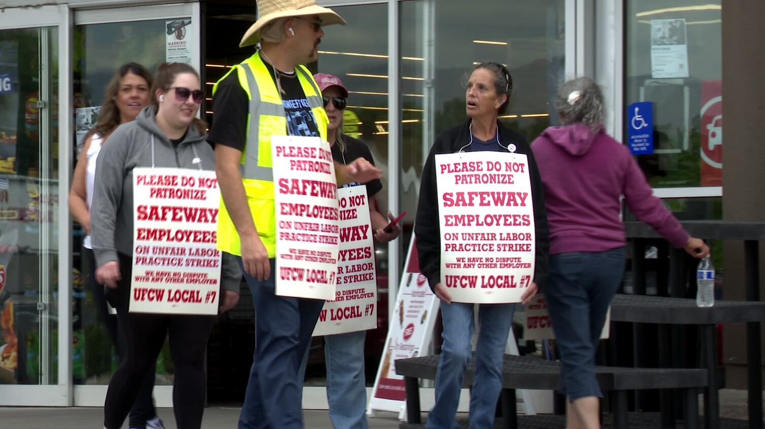 Union announces ‘tentative’ agreement with Albertsons, ending Safeway ...