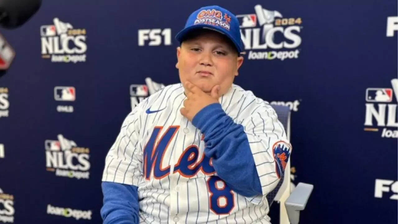 Citi Field crowd erupts as ‘The Rizzler’ Christian Joseph joins New ...