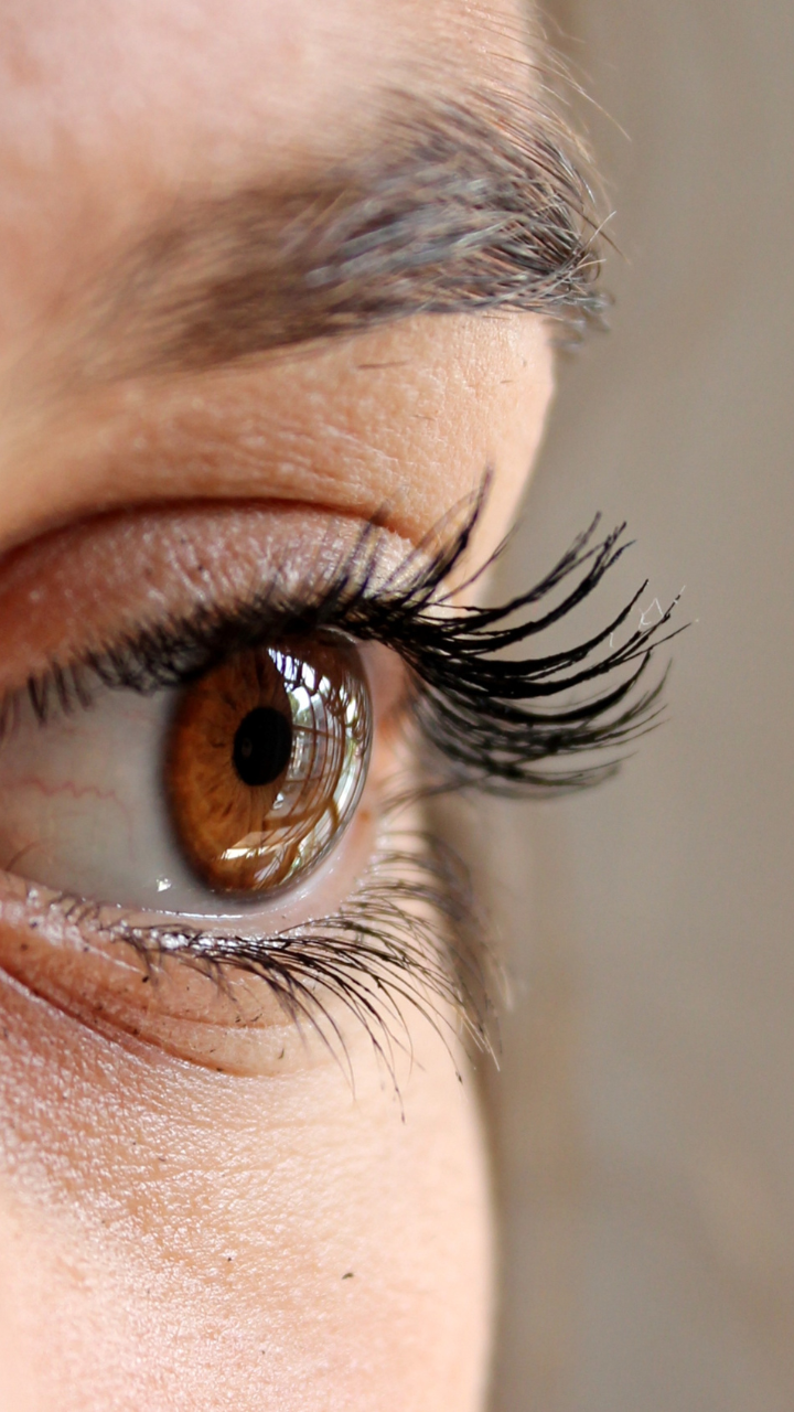 10 simple exercises that help improve eyesight