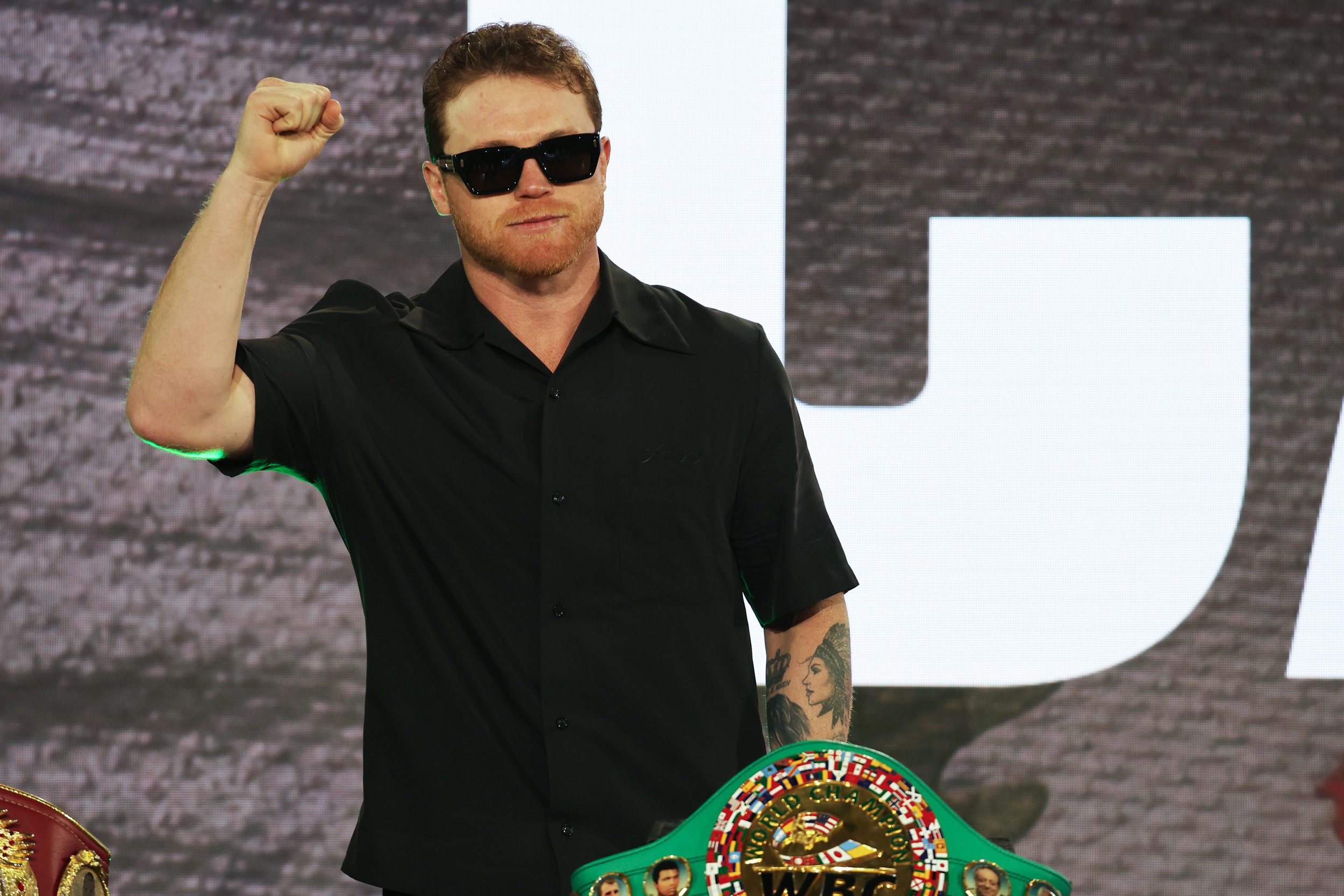 Canelo vs Terence Crawford: Viddal Riley Breaks Down Mega Fight