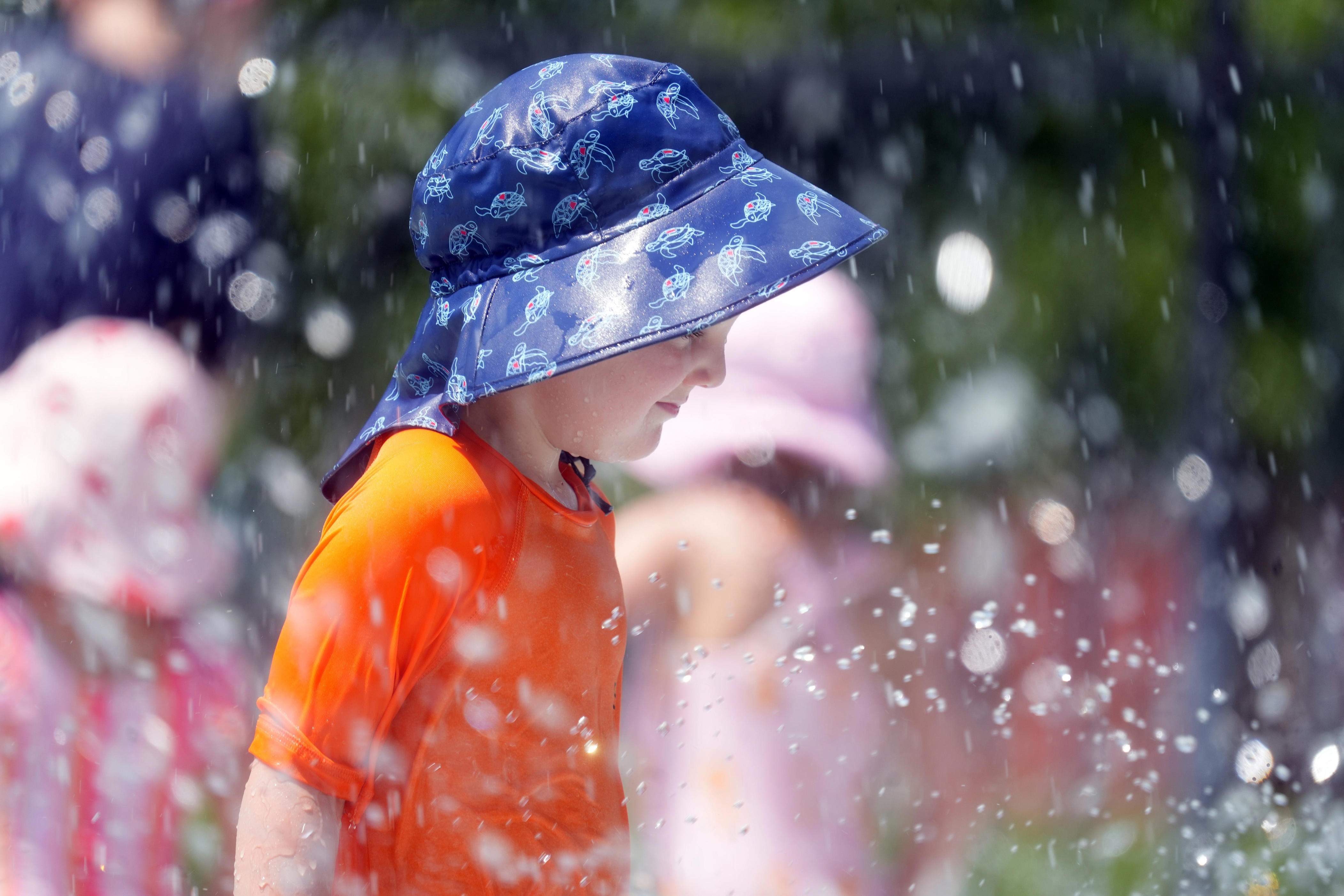 Is it legal to leave your kids home alone in Ohio and KY this summer?