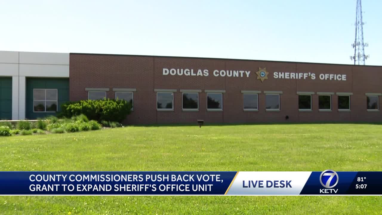 Commissioners push back vote on grant for Douglas County Sheriff's Office