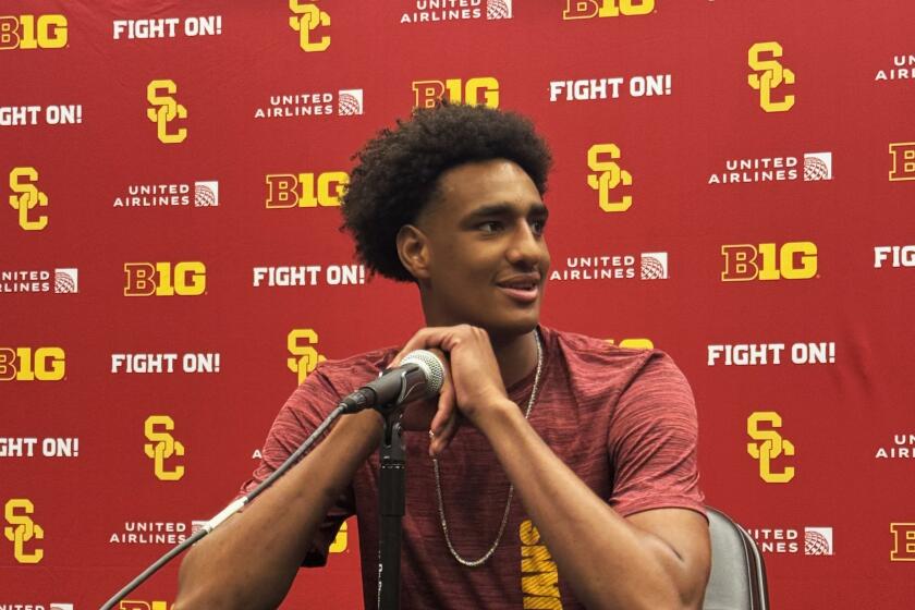 USC star freshman Alijah Arenas won't debut this week as planned