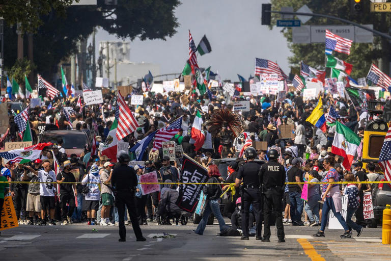 FBI probing LA County politician who urged gangbangers to ‘protect our ...