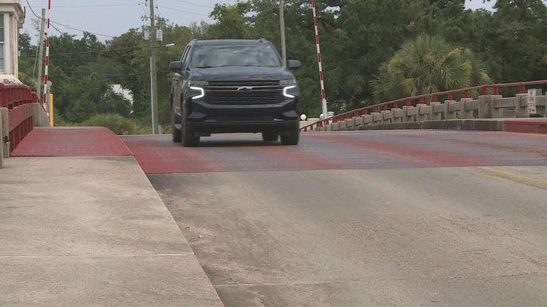 Tarpon Dock Bridge to stay open to boat traffic and closed to vehicle ...