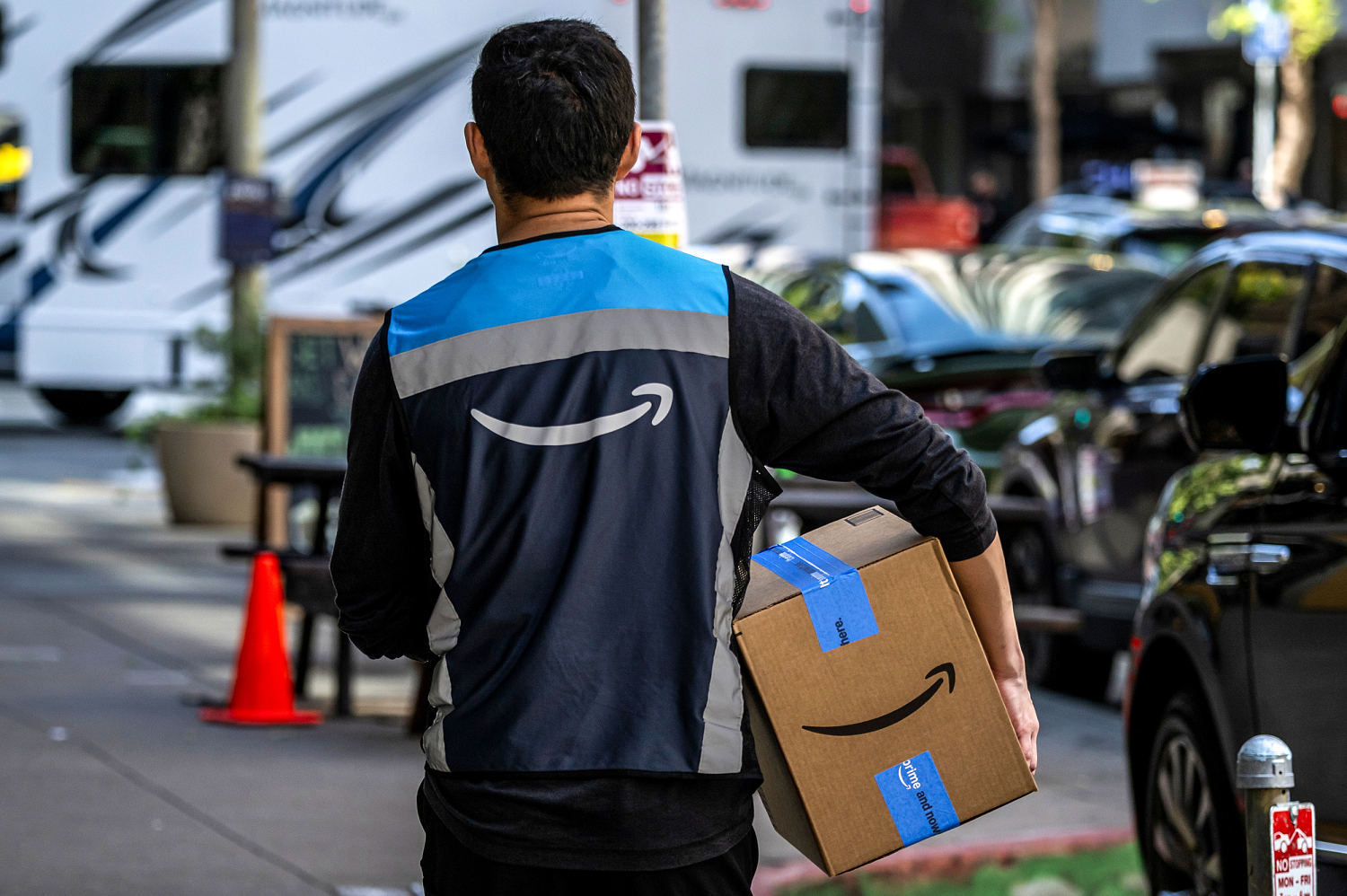 Amazon bringing faster delivery to thousands of small towns and cities