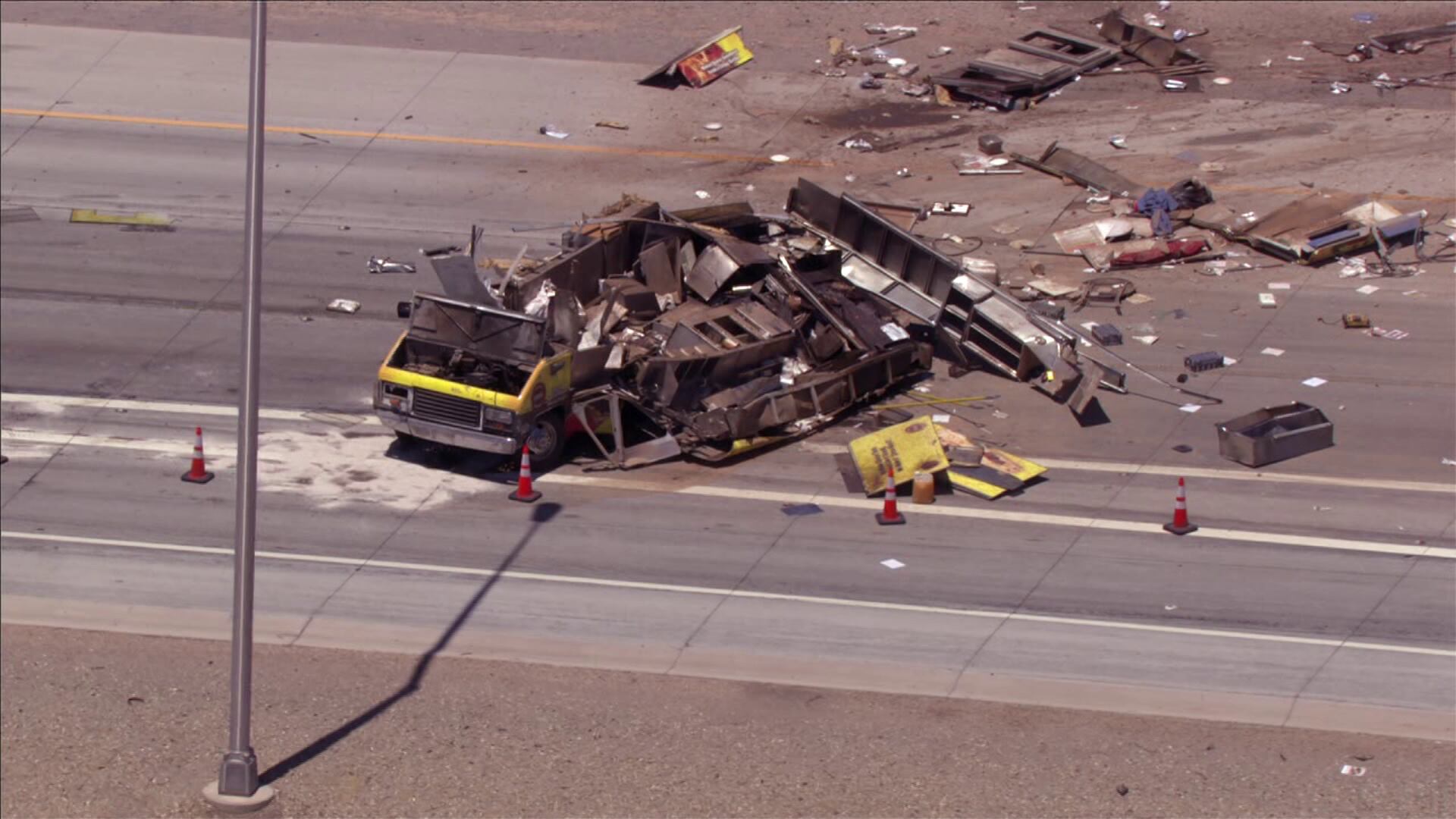 Food truck driver hospitalized after crash on Loop 303 in Goodyear