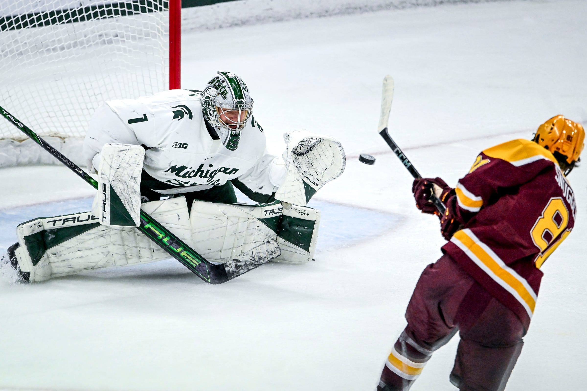 How to watch Michigan State hockey vs. Minnesota on Friday