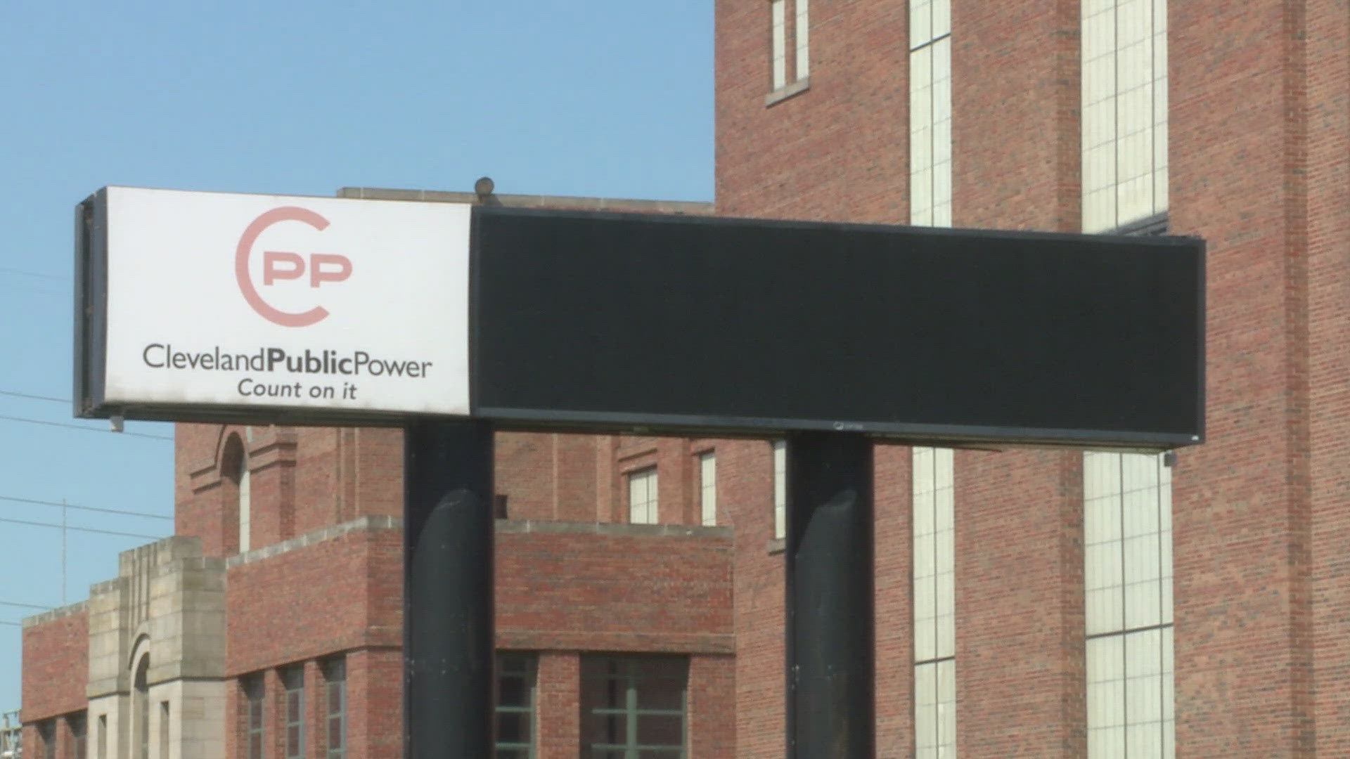 Fire at Cleveland Public Power substation sparks widespread downtown ...