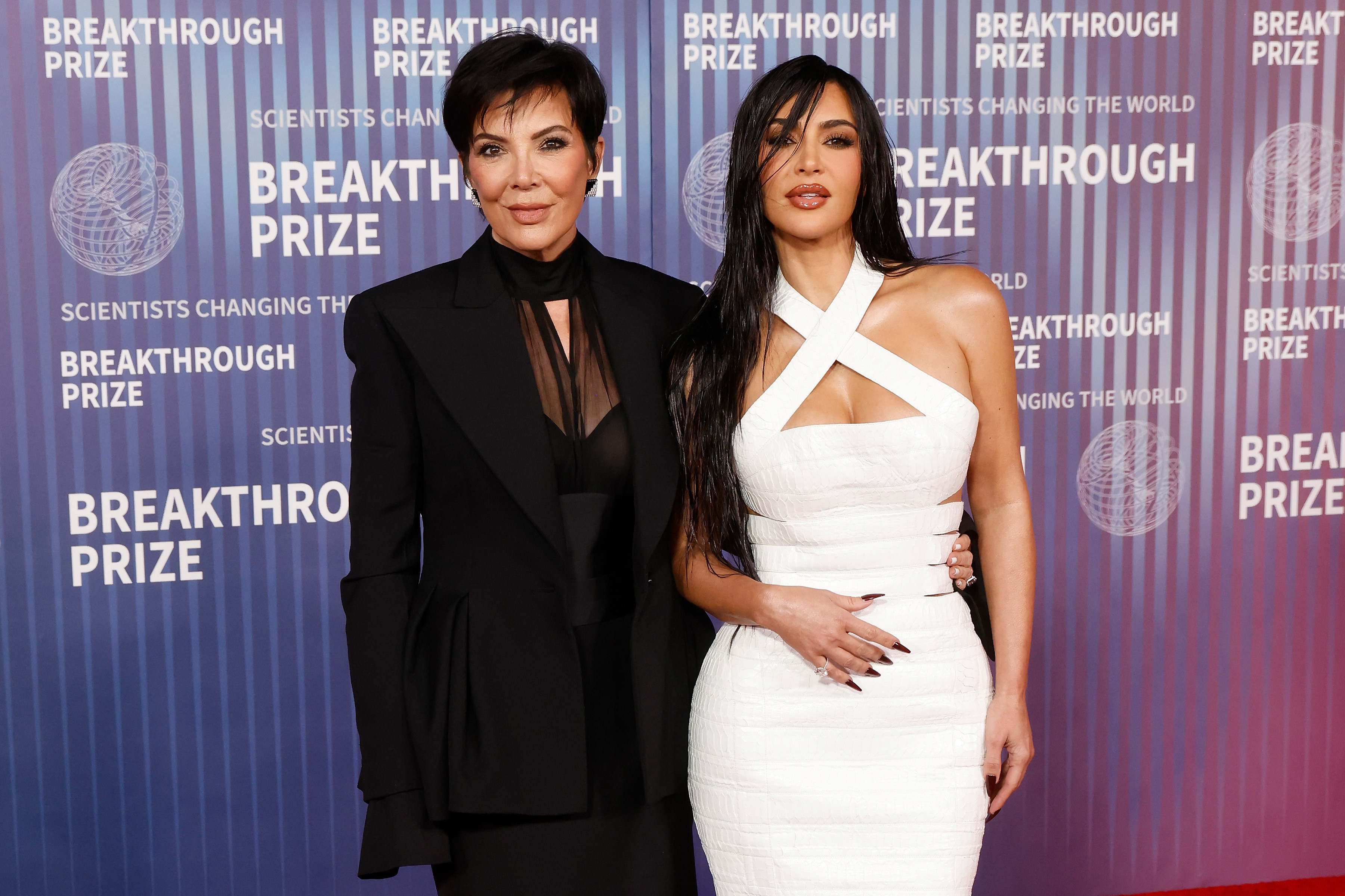Kris Jenner, 69, Models Skims Swimwear With Kim Kardashian in Viral ...
