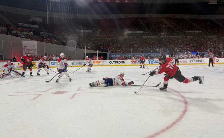 Winterhawks shut out Warriors 5–0 at VMC