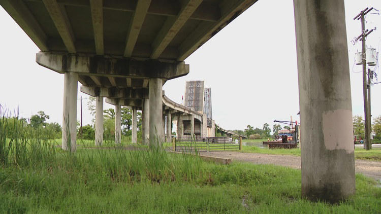 Dularge Bridge reopens for weekday rush hour traffic only, DOTD says
