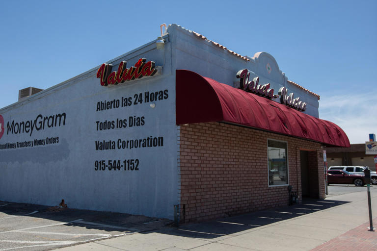 Federal judge halts financial surveillance order for two El Paso money ...