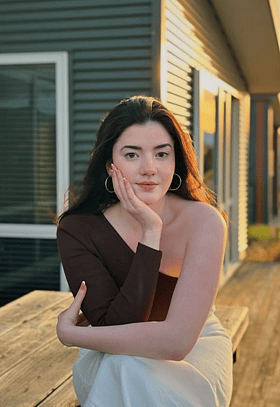 This Mumbai Based Influencer With Vitiligo Is Living Her Dream