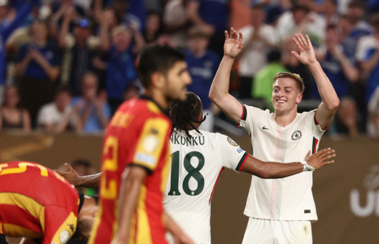 Chelsea nach 3:0 gegen Tunis im Club-WM-Achtelfinale Chelsea nach 3:0 gegen Tunis im Club-WM-Achtelfinale