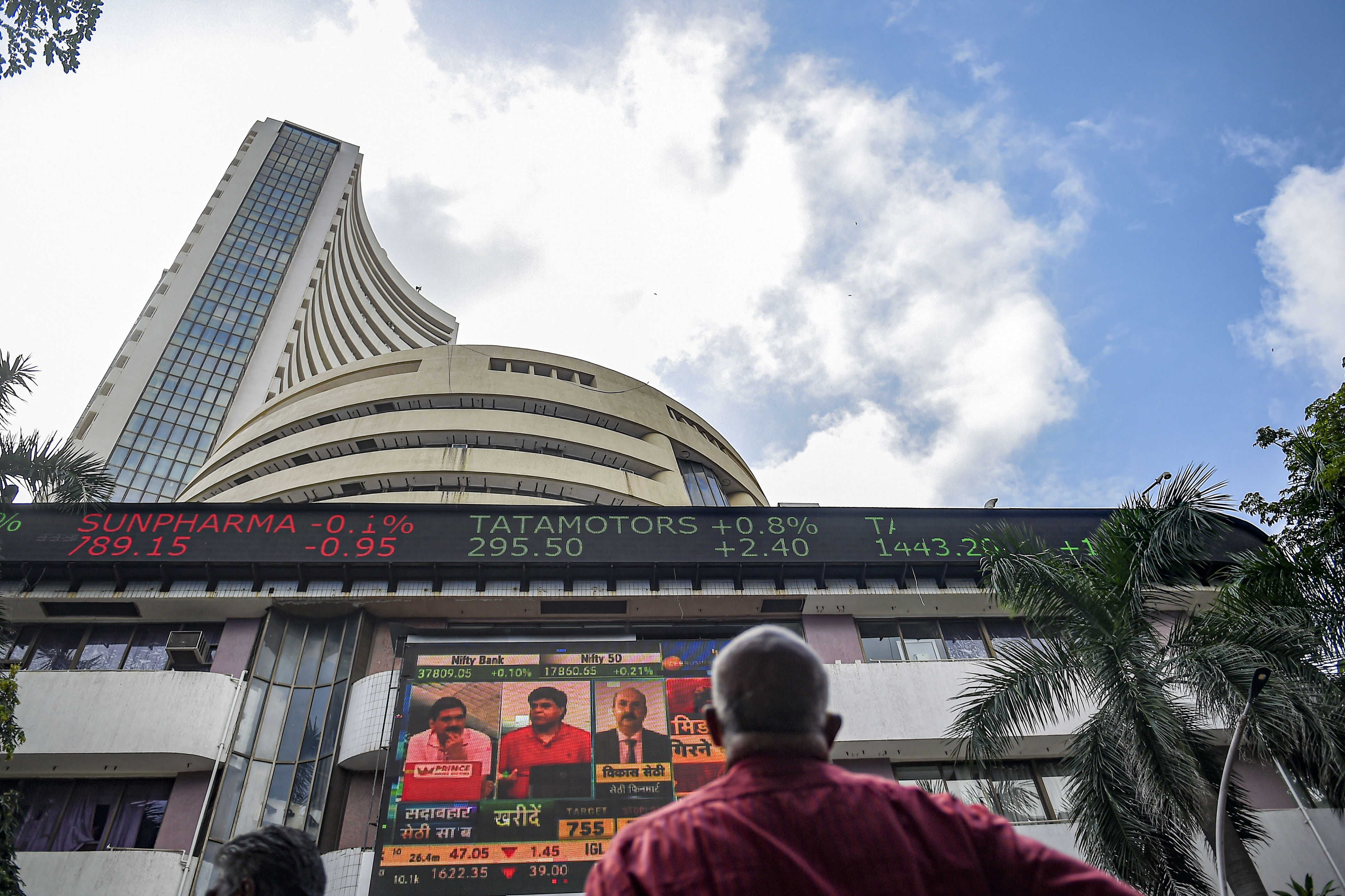Stock markets halt 6-day rally; Nifty ends below 26,000-mark on profit ...
