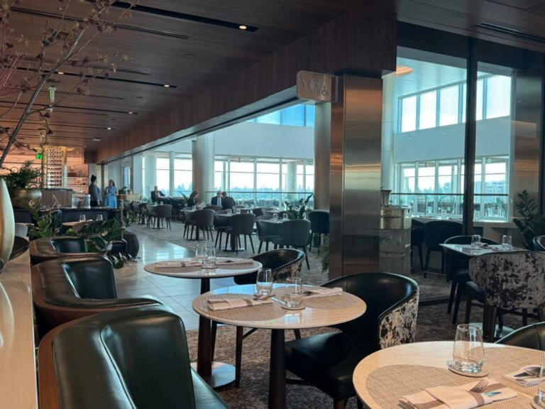 First Look at the Delta One Lounge at Seattle, Overlooking the New Sky Club