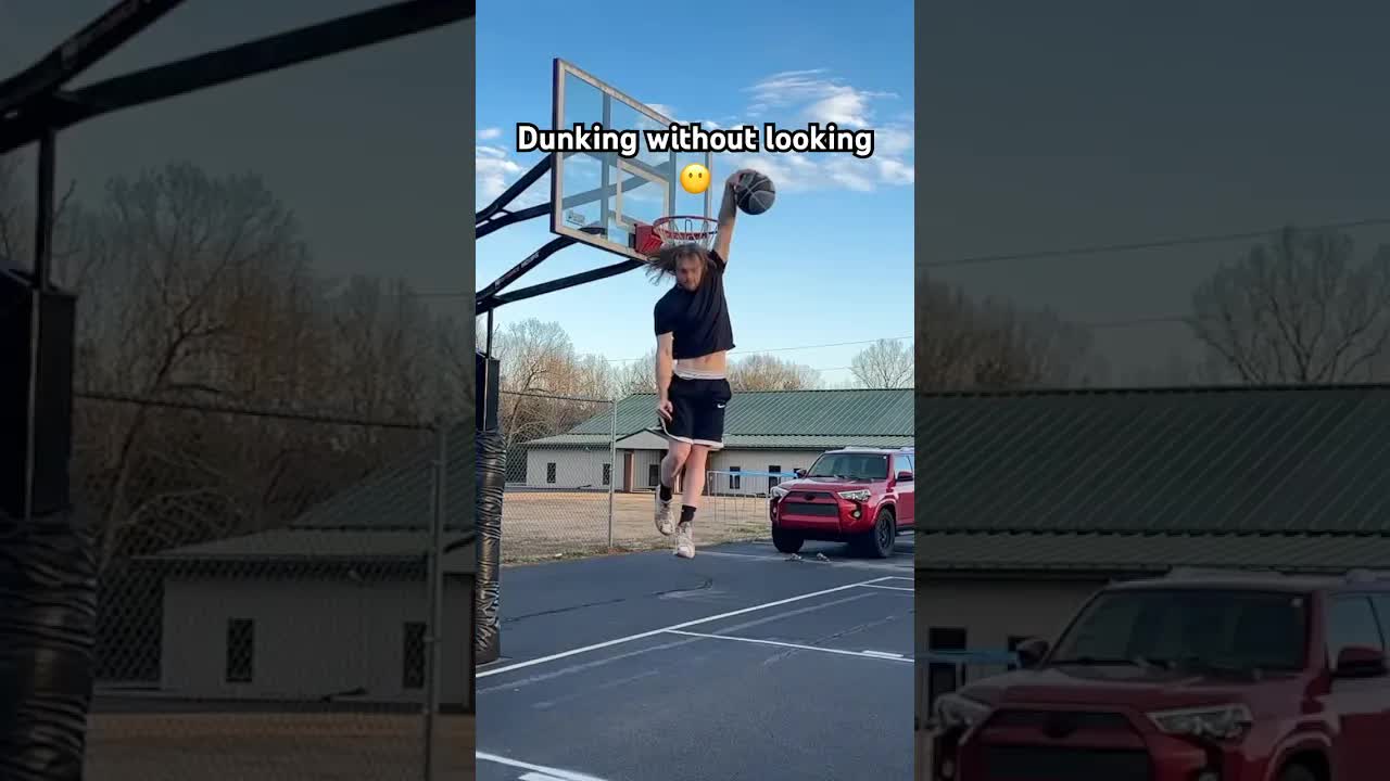 Travis Reynolds: pro dunker showing no-look dunk skills