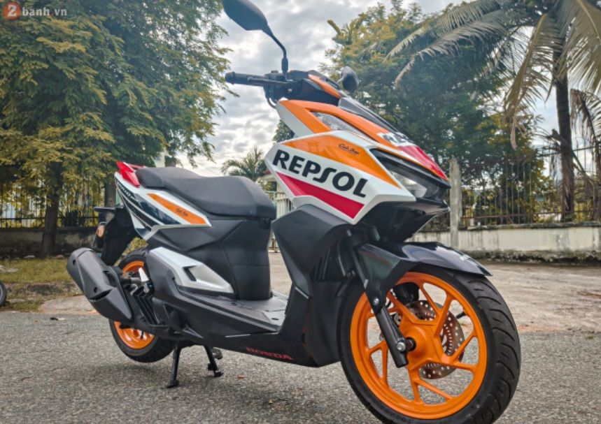 Honda Vario 160 Repsol Edition Cuma Diproduksi 2.000 Unit, Segini Harganya