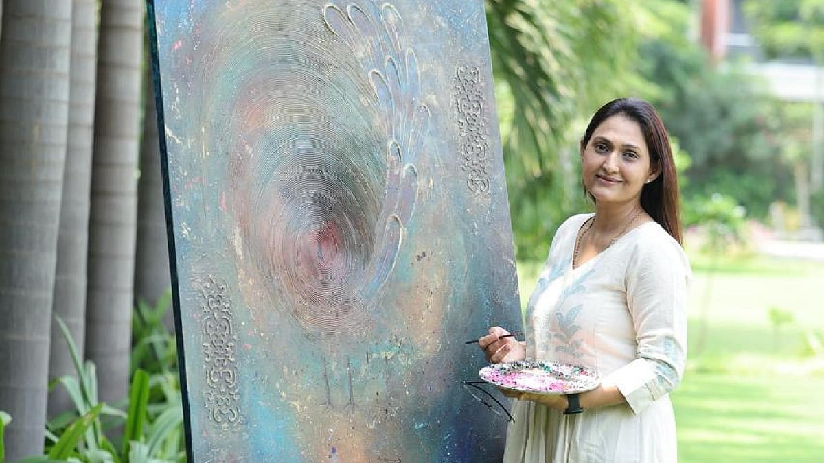 Ahmedabad–based artist Sima Patel’s solo exhibition, Naaritva, comes to ...