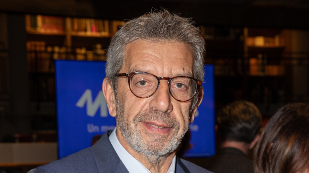 Michel Cymes en stress avant ses débuts au théâtre pour Secret(s) médical