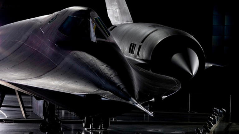 Why Do Some Military Fighter Jets Have A Needle On The Front?