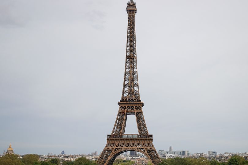 Foreign Office updates France travel advice amid 'severe disruptions'