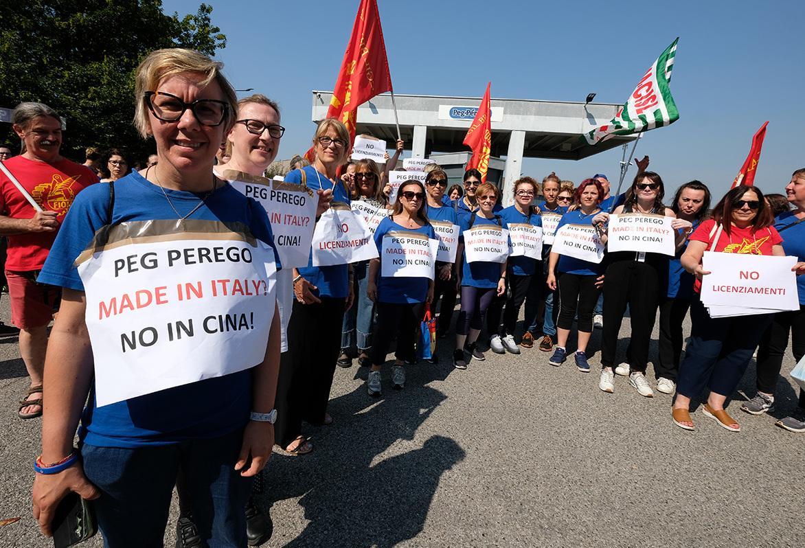 Licenziamenti Peg Perego ad Arcore, il Pd in Parlamento: “Urso convochi ...