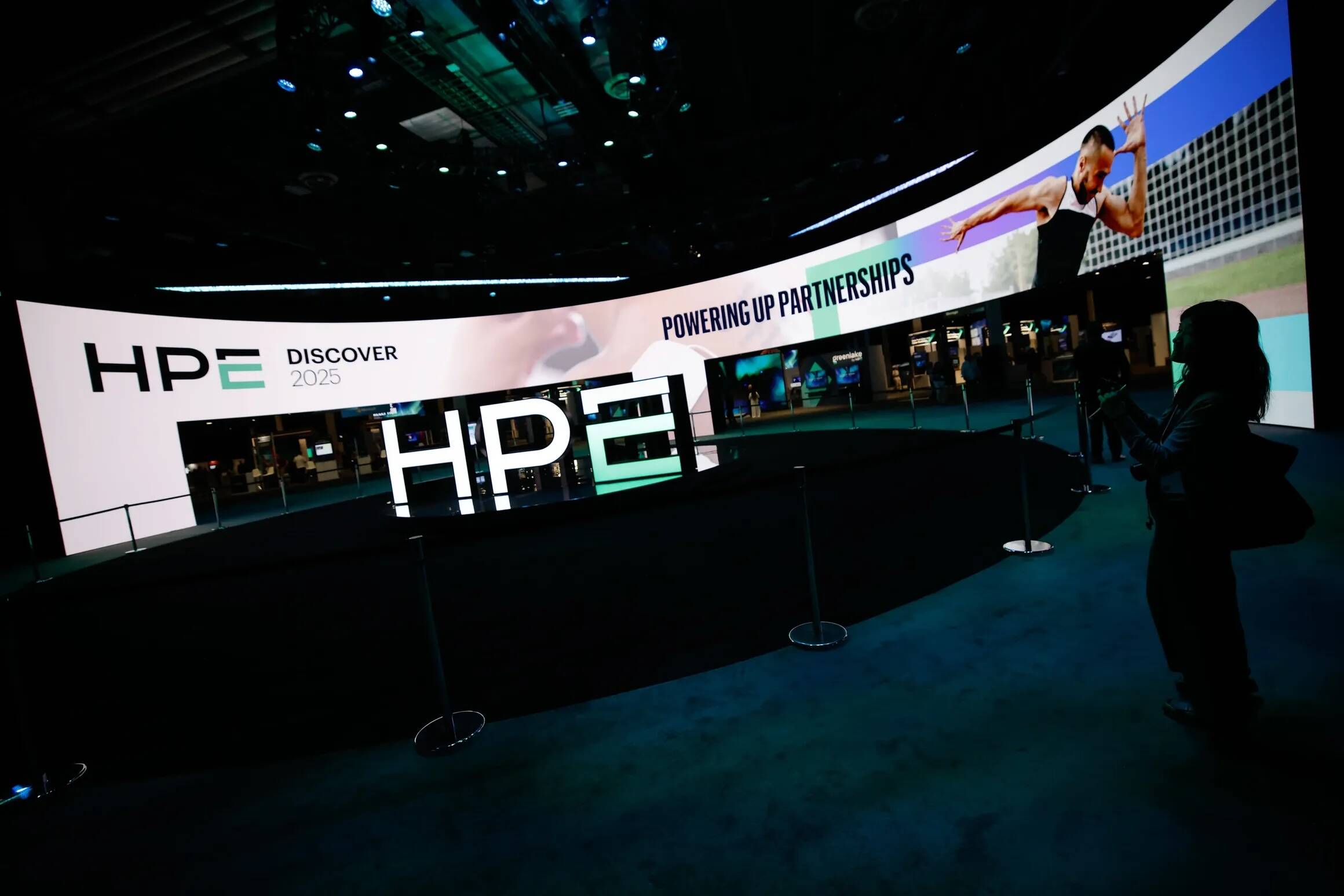 HPE Aruba boasts that when network problems come along, its AI will whip them into shape