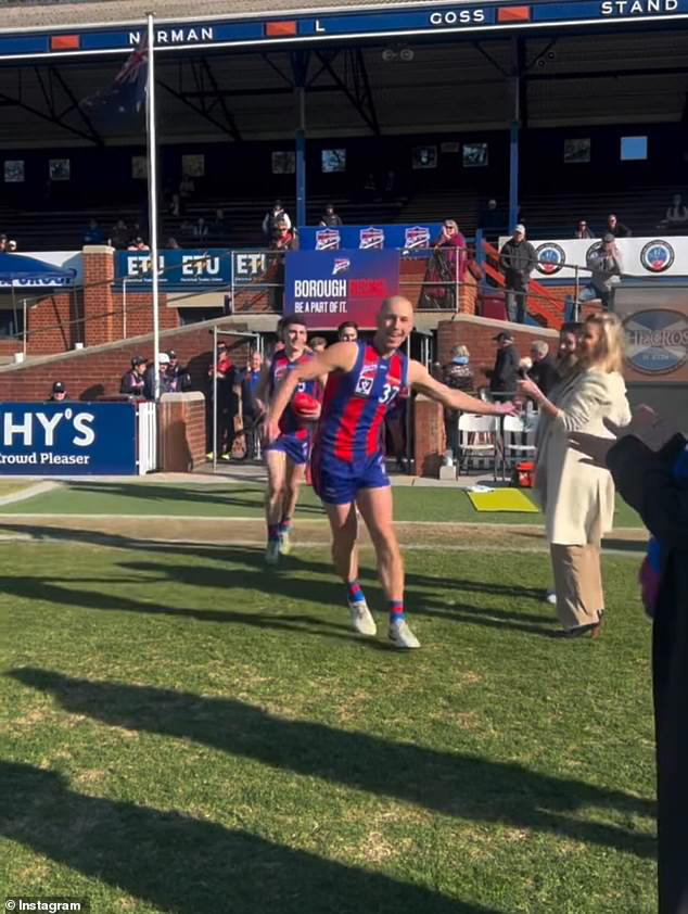 See the photos that prove James Hird and his wife have their priorities ...