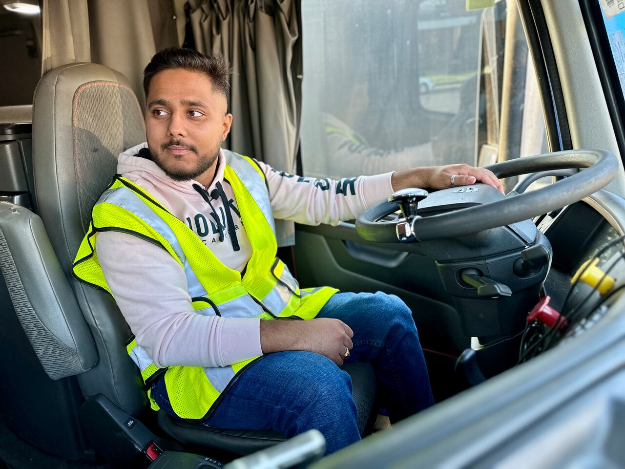 Ever heard of Driver Inc.? Canada's trucking industry is calling it a ...