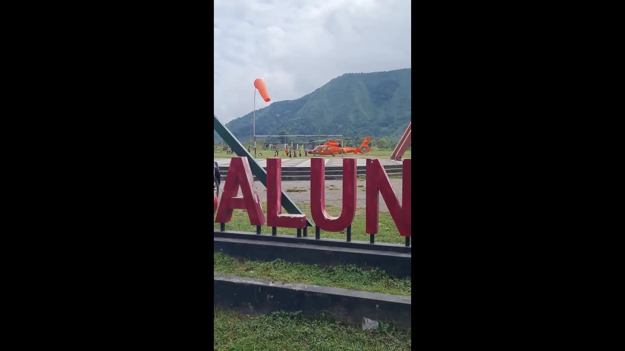Brazilian tourist, 26, found dead inside volcano in Indonesia