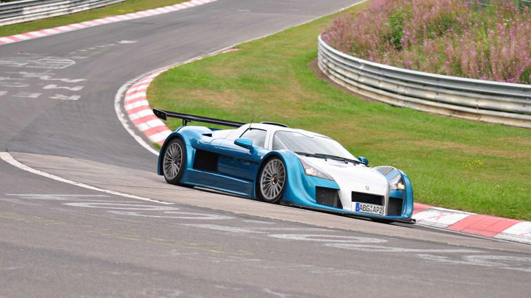 10 iconic cars from defunct brands: A tribute to automotive legends