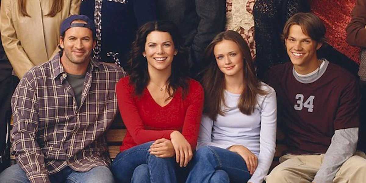 10 harsh realities of rewatching Gilmore Girls 19 years later