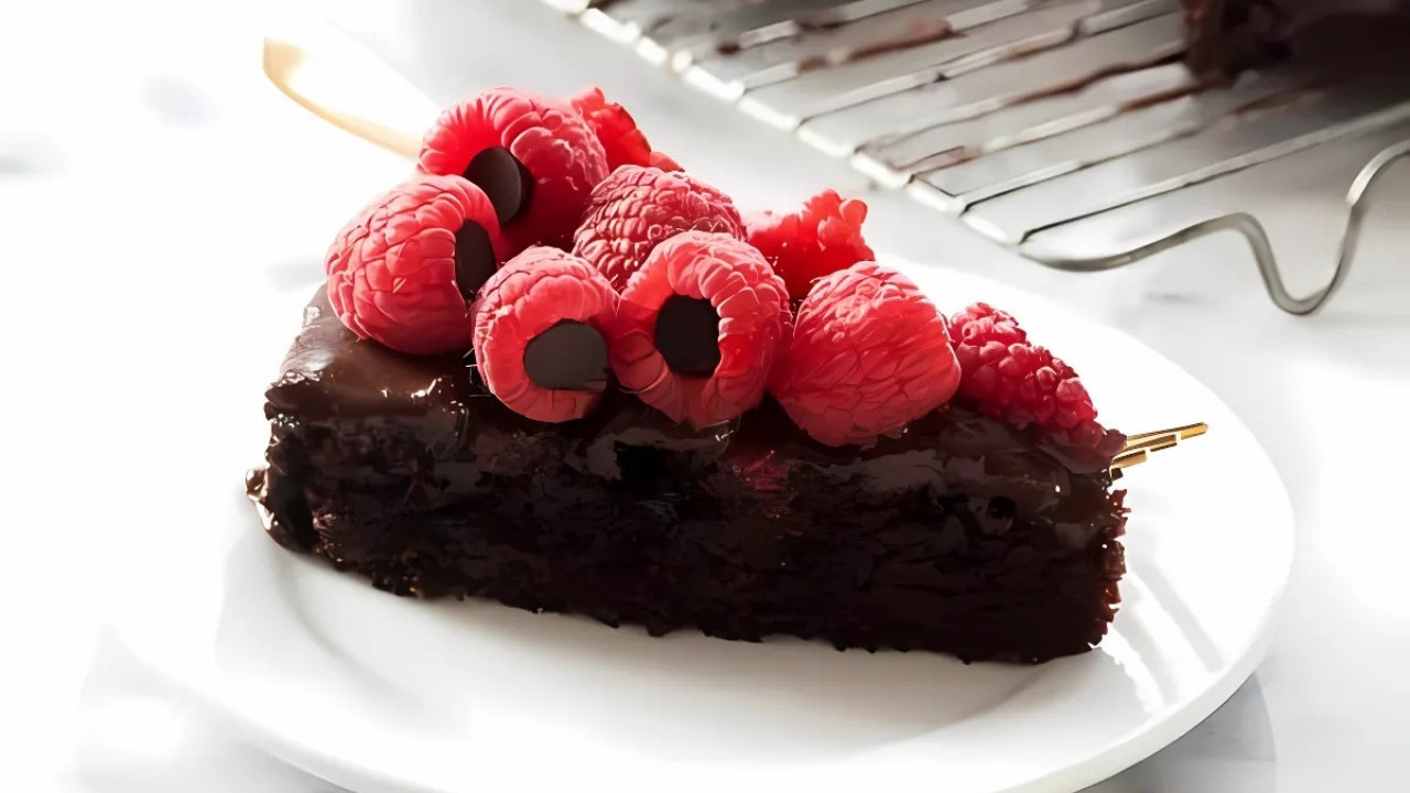 From Wacky Cake to Cheesecake: 20 Best Cake Recipe