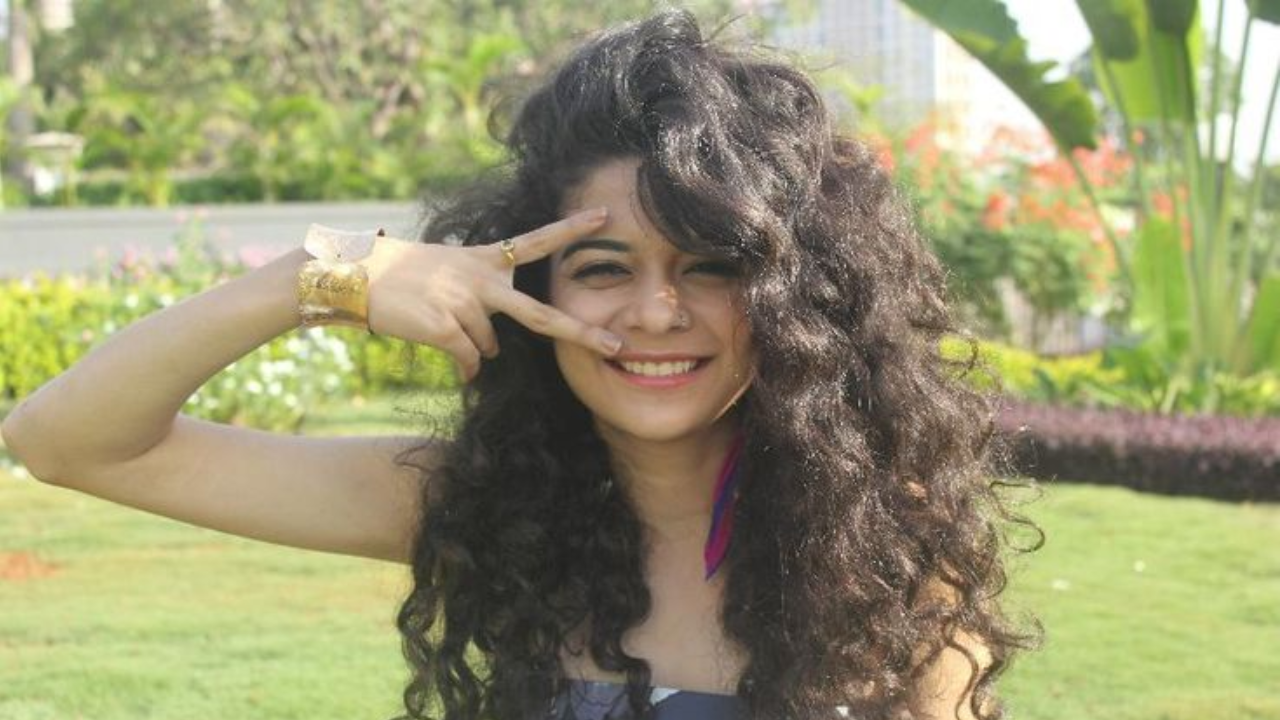 Unlocking the secrets to curly hair maintenance this monsoon