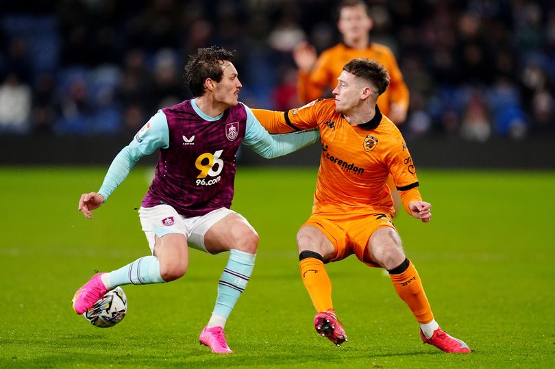 Premier League ace told Derby County 'a good fit' as rivals pull out of ...