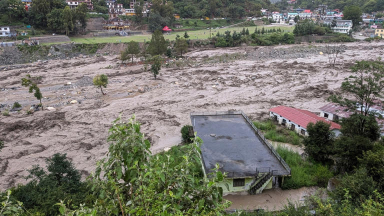 Himachal Cloudburst Leaves 2 Dead, 20 Missing In Kullu District; 3 Missing In Kullu Amid Flash ...