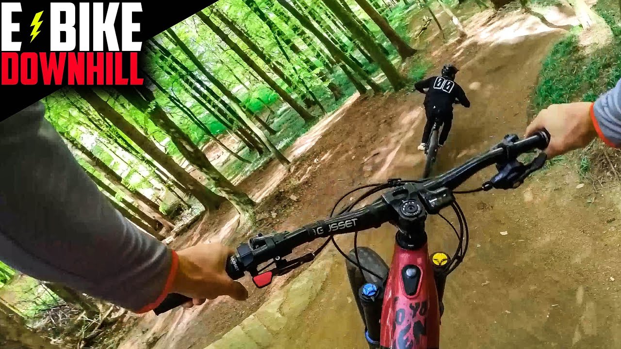 This e-bike downhill run is next-level fast