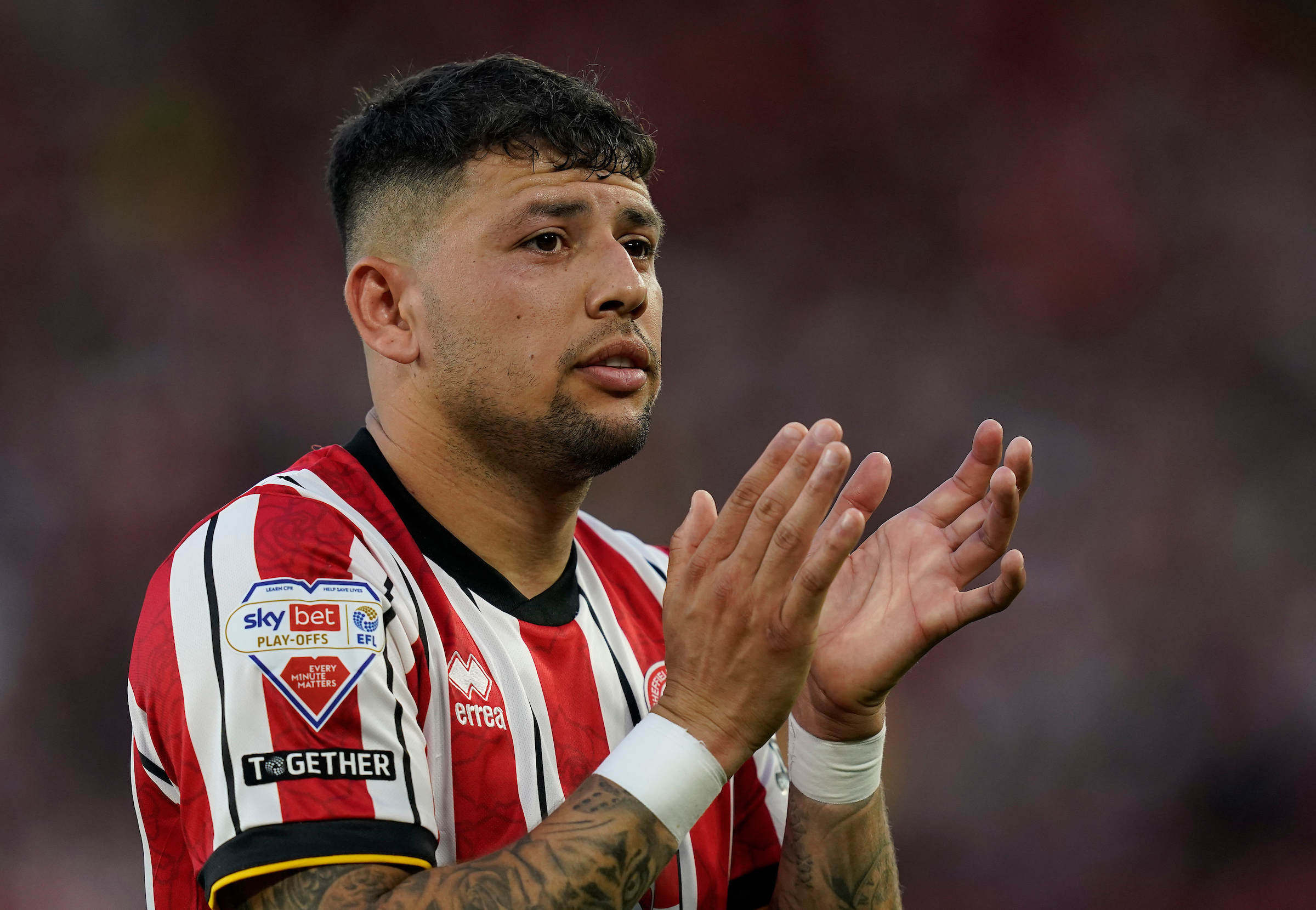 Sheffield United boss makes Gus Hamer transfer vow as interest welcomed ...
