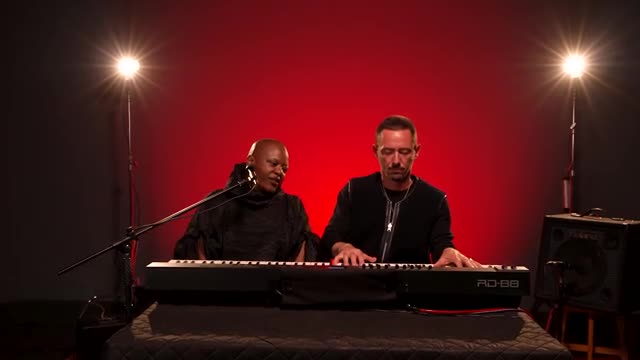 Avant-garde singer ESKA delivers jaw-dropping Music Box session