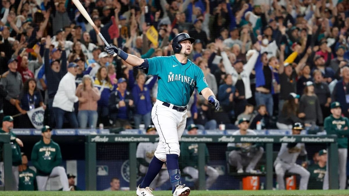 MLB: Cal Raleigh rompe récord de leyenda de Marineros, mientras ...