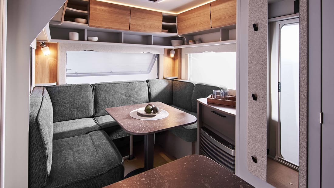 Bürstner B66 - Neustart bei den Wohnwagen : Radikale Änderungen im ...