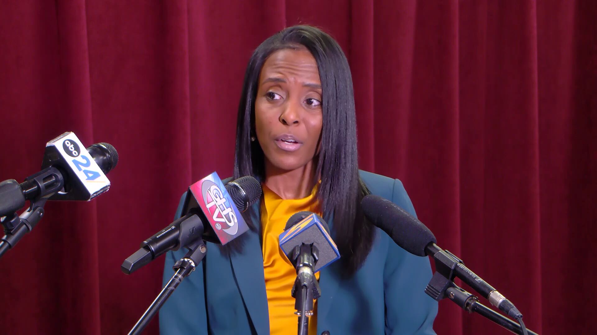 Former MSCS superintendent joins packed Shelby County mayoral race