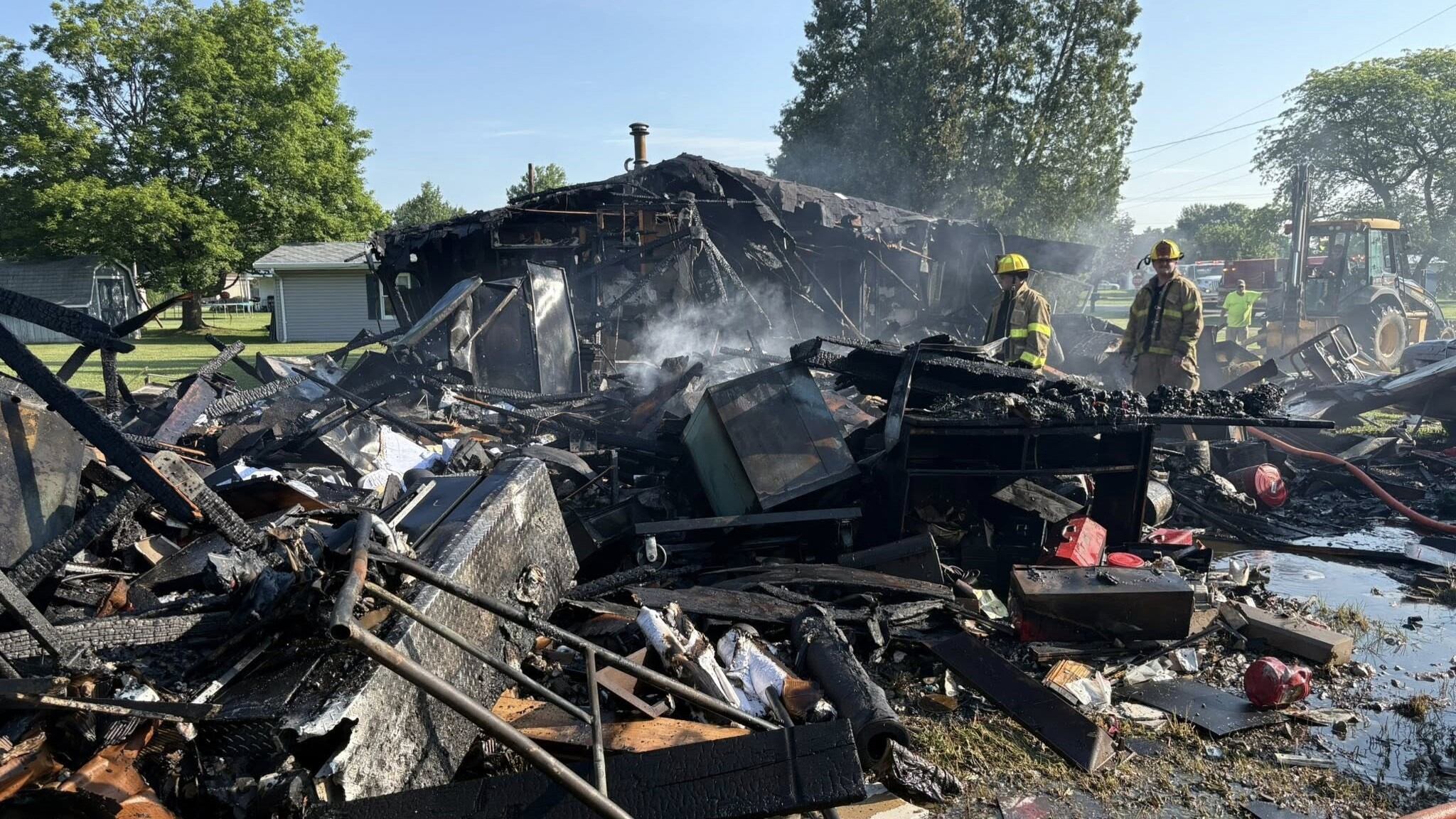 3 firefighters hurt, homeowner severely burned in Ohio home explosion