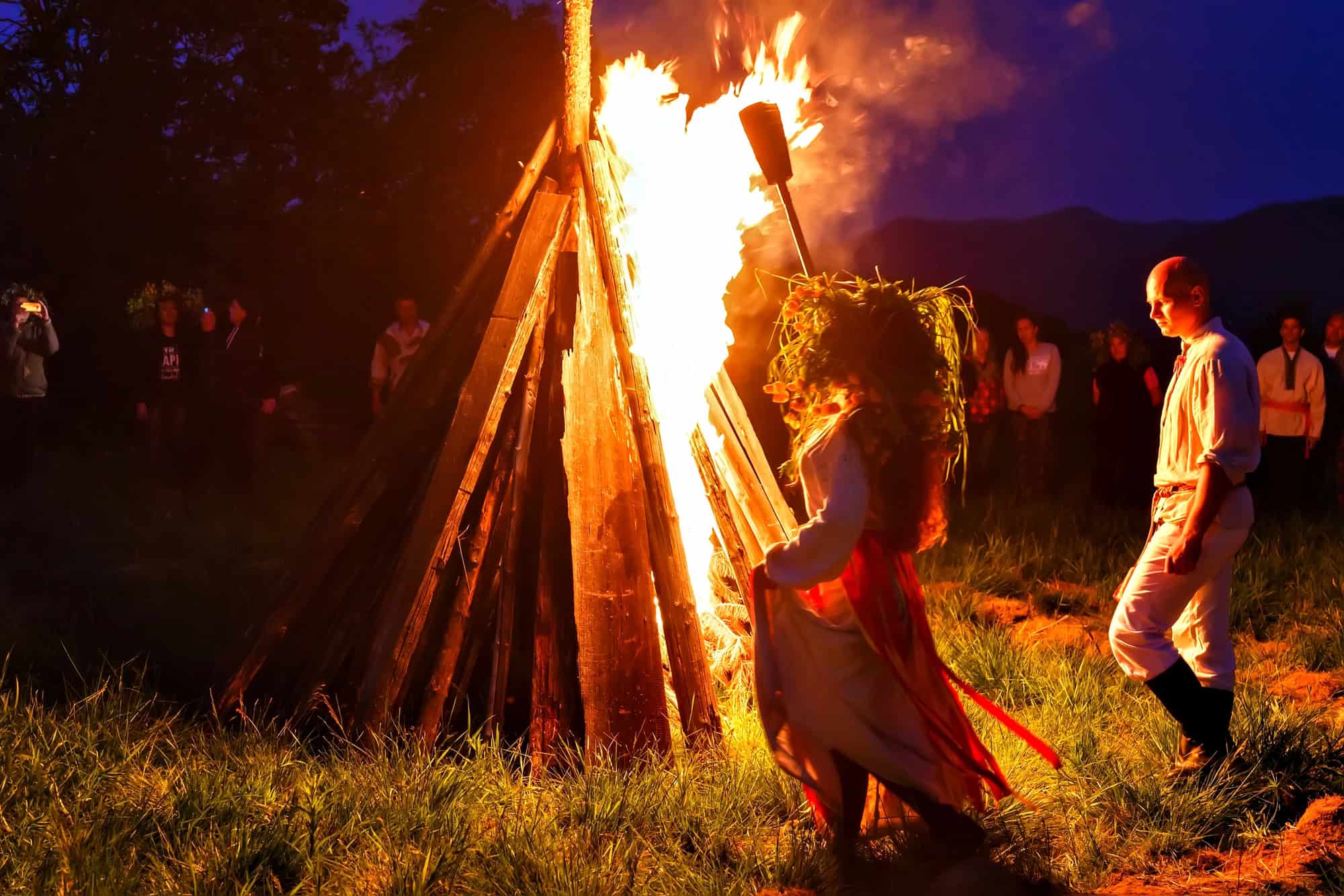 10 Ancient Summer Solstice Traditions Still Celebrated